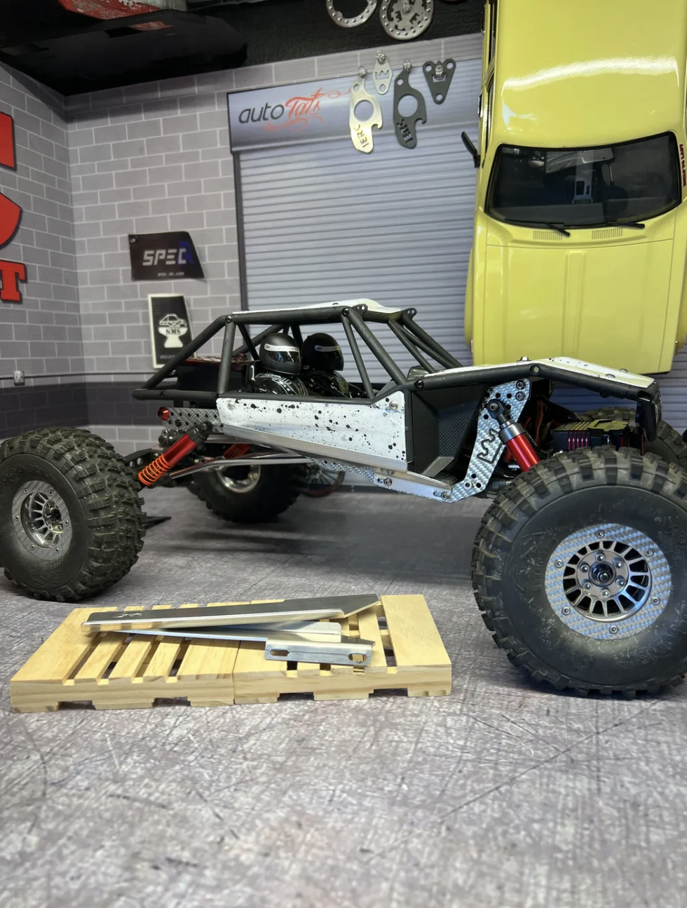 Capra Cage Sliders - Mr. Wizard RC Parts